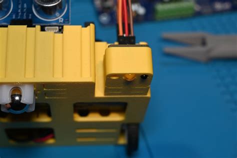 Beaper Nano The Beginner Electronics And Programming Educational Robot