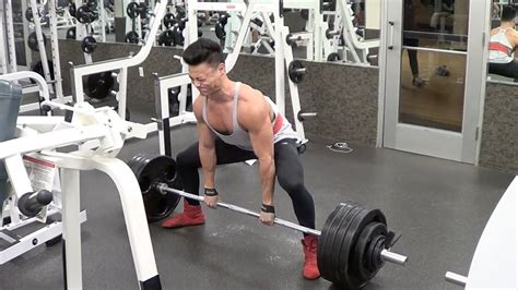 Weakest Teen Bodybuilder Deadlifting While Dieting Down Youtube
