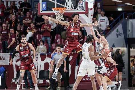 Rayjon Tucker Indoor The Owl Post