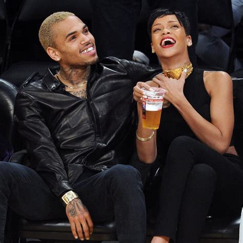 Karrueche Tran Et Rihanna Se Battent Rihanna Wants Chris Brown Back In
