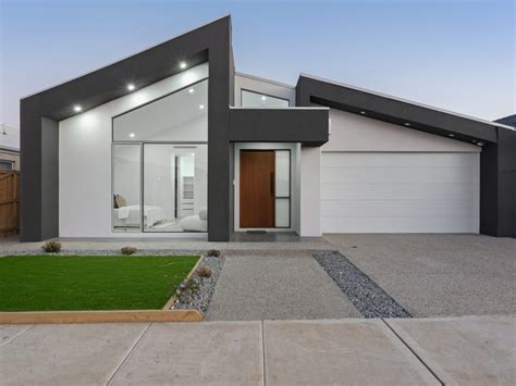 21 Zaatar Street Mickleham Vic 3064 Au