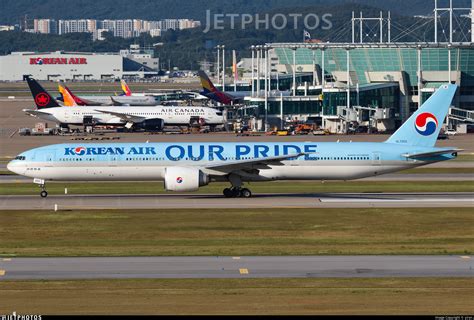 Hl7203 Boeing 777 3b5er Korean Air Yiran Jetphotos