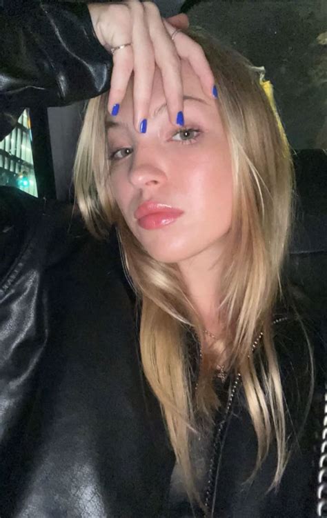 Lila Moss Foto D Estate Stile Costumi Di Halloween