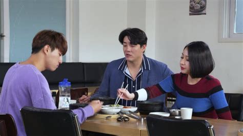 Bosomy Mom Picture Movie Hancinema