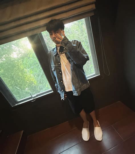 Teejay Roberts Teejay Roberts Added A New Photo