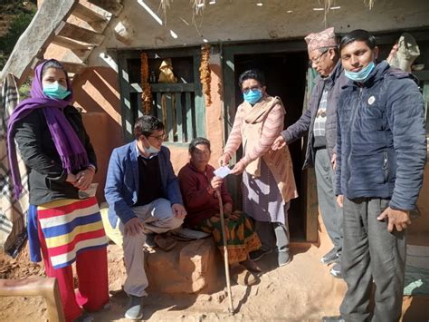 घुम्ति शिविरमार्फत वडा वडामा अपाङ्गता परिचय पत्र प्यूठान समाचार