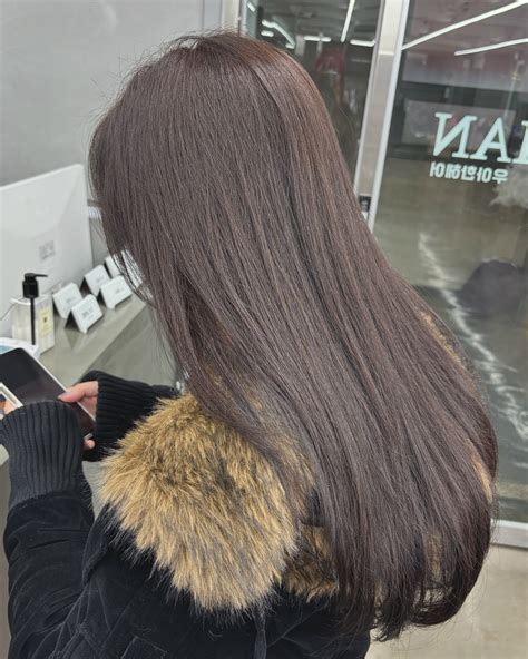 수험생이벤트 홍대미용실 우아한헤어 서희 홍대염색 파스텔염색 컬러전문 안녕하세요 서희쌤입니다🎀 오늘 소개 해드릴 레시피가 있어요 2025 트렌드 컬러 크로커스