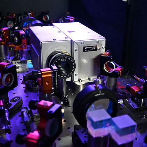 Single Active Element Demultiplexed Multi Photon Source