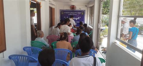 ပုဗ္ဗသီရိမြို့နယ်တွင် ပန်းခင်းစီမံချက်ဖြင့် ပြည်သူ ၁၆ ဦးအား နိုင်ငံသား စိစစ်ရေးကတ်ပြားများ ကွင