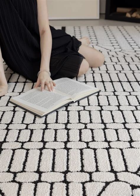 Dresden Water Resistant Rug Mollyrugs