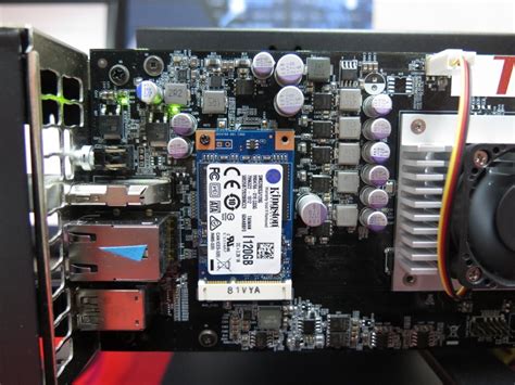 파워컬러의 그래픽카드형 메인보드 컴퓨터 하드웨어 기글하드웨어