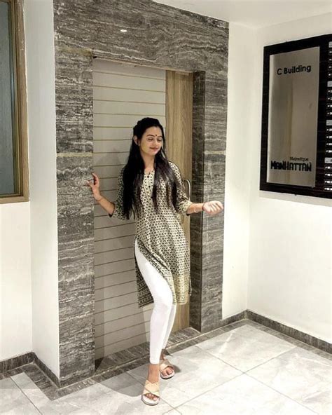 Pin By Desi Beauties On Cute Desi Girls Desi Girl Cute