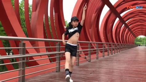 踊ってみたの乳首チラ ぬきだん
