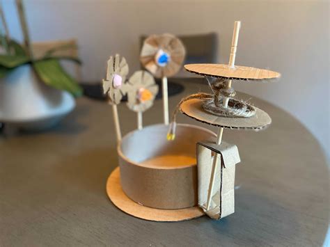 A Simple Pollination System Canadian Space Agency