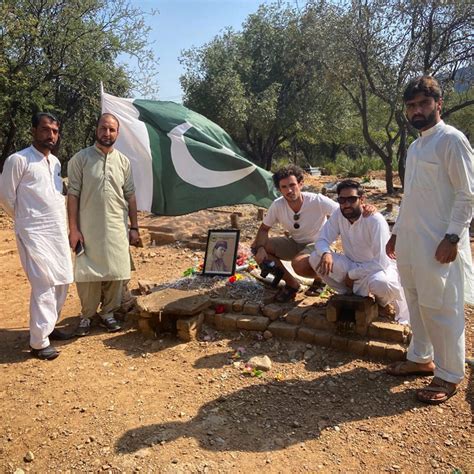 Aitzaz Hassan An Incredible Story Of Courage Progetto Happiness