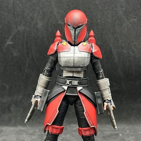 Mandalorian Super Commando Female Syndicate Customs