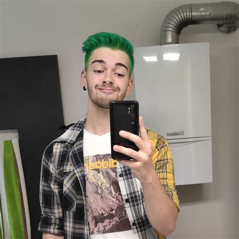 Just Dyed My Hair R Gaybrosgonemild