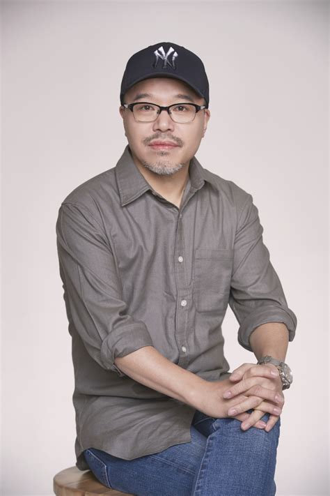 ‘파인 윤태호 작가 전 ‘원작자이기보단 ‘한 팀이었죠” Is인터뷰