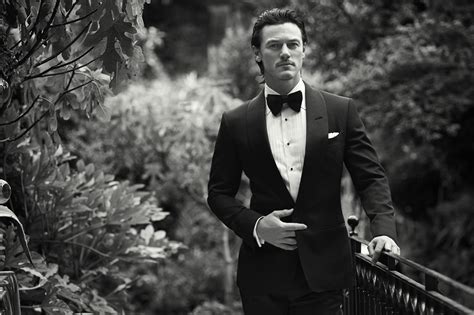 Luke Evans Actor Costume Wallpaper Hd Man 4k Wallpapers Images And Background Wallpapers Den