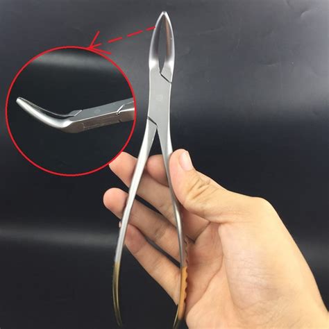 Dental Root Fragment Minimal Invasive Mandibular Tooth Extraction