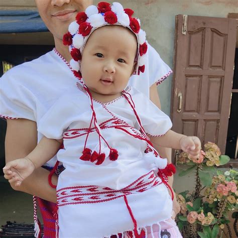 အေးတဲ့နေရာမှာနေတဲ့သူ လက်ရှည်မှဝတ်ချင်တဲ့သူ လှချင်လို့လက်ရှည်လေးဝတ