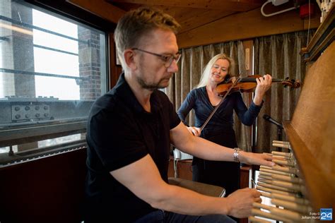 Violiste Alina Lin Jong Betovert Samen Met Weerter Beiaard Nederweert