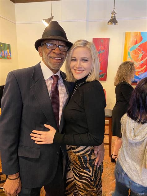 No Ordinary Love A 24 Year Old Woman Fell In Love With A Man 44 Years
