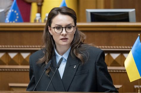 Уряд Свириденко представив свою стратегію України докладно про 12 головних пріоритетів