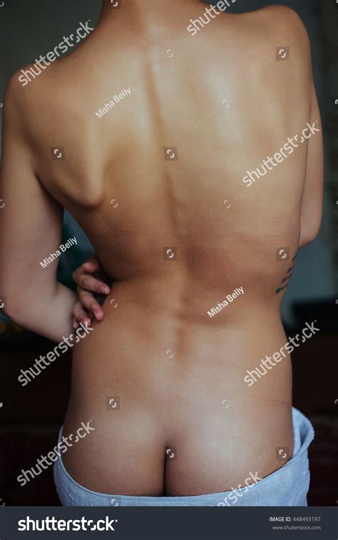 Portrait Beautiful Naked Woman Back Nude Foto Stok Shutterstock