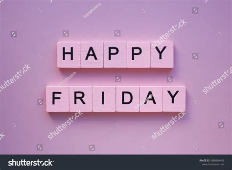 11321 Imágenes De Happy Friday Pink Imágenes Fotos Y Vectores De