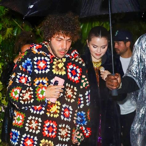 Selena Gomez And Benny Blanco Are Getting Married Heres An Estimate