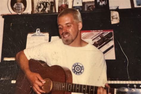 Bradley Nowell The Untold Story Of Sublimes Legendary Frontman