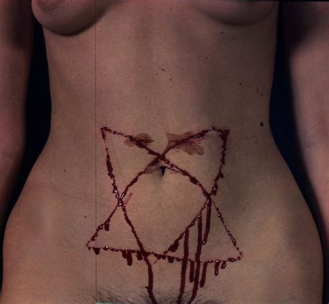 𝐬𝐞𝐱 𝐚𝐧𝐝 𝐡𝐨𝐫𝐫𝐨𝐫 on Twitter