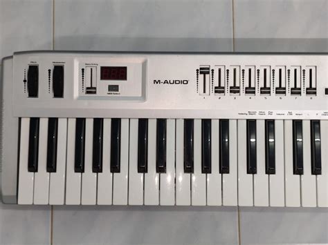 M Audio Radium 49 Midi Keyboard Hobbies And Toys Music And Media Musical Instruments On Carousell