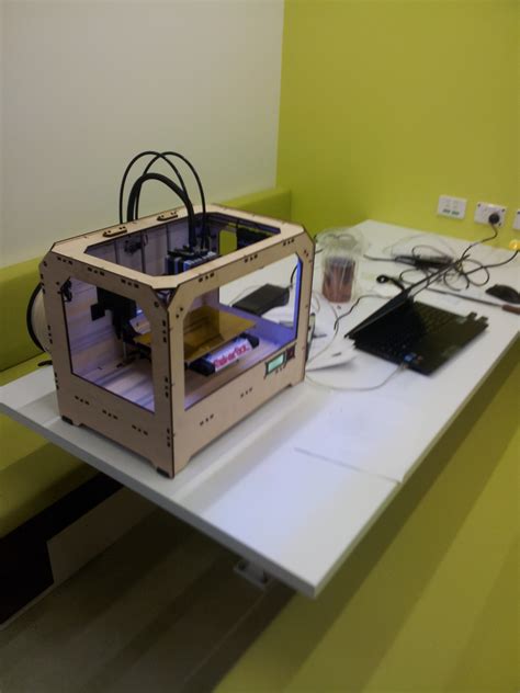 The Replicator™ Has Arrived Makerblog