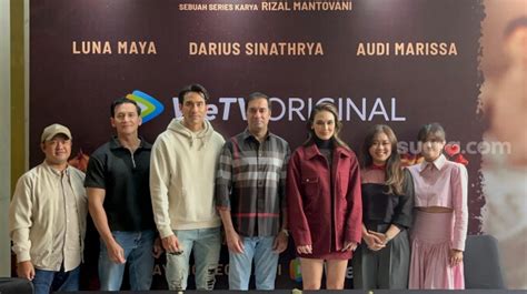 Biar Orang Tak Salah Paham, Luna Maya Ceritakan Proses Syuting Adegan Panas Serial Main Api