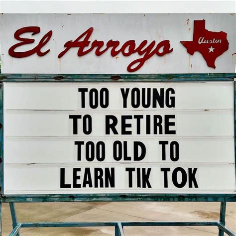 This Texan Restaurant Has Been Serving Daily Laughs On Its Marquee Sign