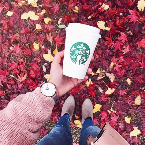 8 Totally Chic Nail Colors To Try For Winter