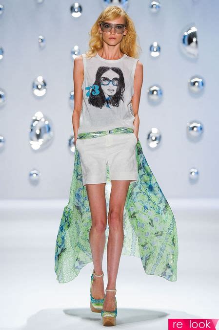 Модные женские футболки 2013: Территория моды - мода на Relook.ru