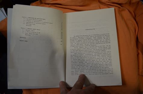 An Intruduction To Model Theory Žmijajlović 74318805