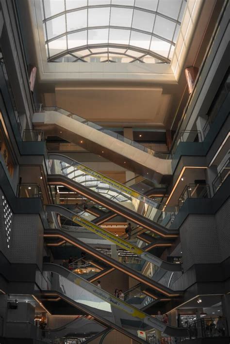 Why Do We Continue With A Clearly Faulty Consumption Based Economic