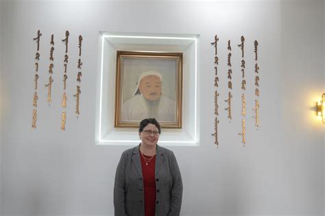 ҮНДСЭН ХУУЛИЙН ЭРХ ЗҮЙН ХҮРЭЭЛЭН МУИС