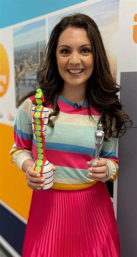 Laura Tobin Scrolller