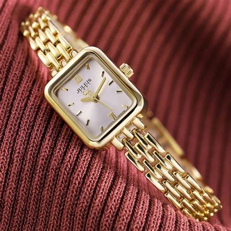 Часы наручные купить на Ozon по низкой цене 1806515317