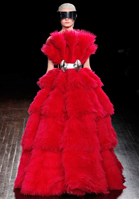 Платья из коллекции Alexander McQueen Fall 2012/2013. Обсуждение на ...