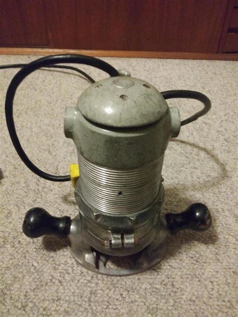 I Need Help Identifying An Old Router Router Forums