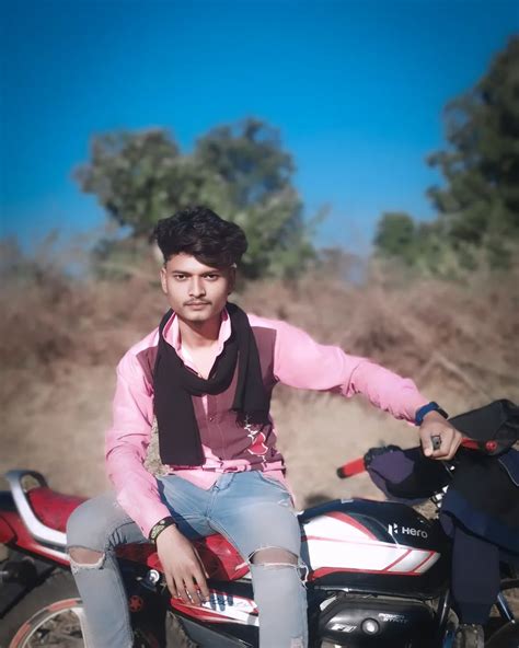 Photo Posted By ×͜× ㅤᎪᴡᴀʀᴀㅤ 𝙱𝙾𝚈 亗 Aj Arwind 4790