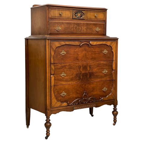 Victorian Style Dresser With Original Hardware Dovetail Drawers For