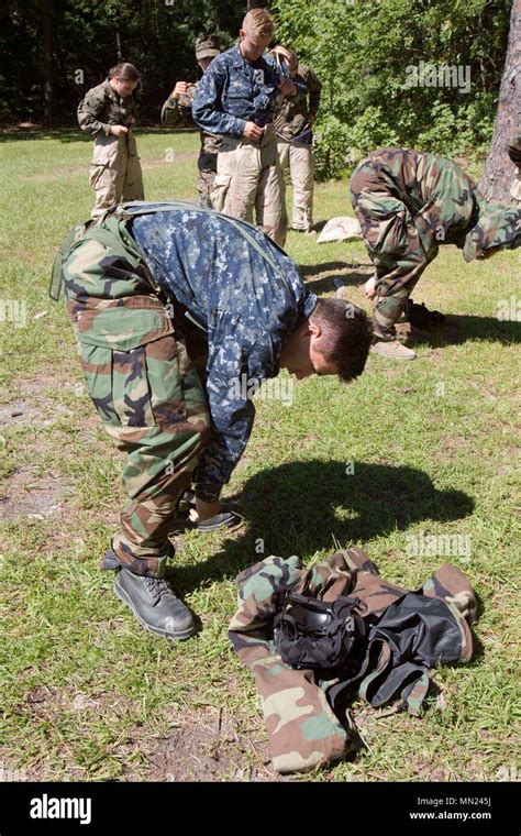 Mopp Suit High Resolution Stock Photography And Images Alamy