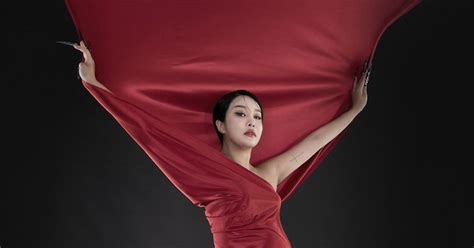 랄랄 파격 만삭 화보 “출산까지 한 달” [소셜in]